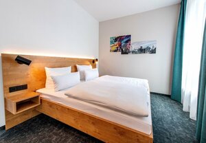 JaHotel (Südwall No:10, Geldern), otel  Geldern'den