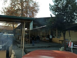 Cafeteria (Namangan Region, 4R113), kantin, yemekhane  Nemengan'dan