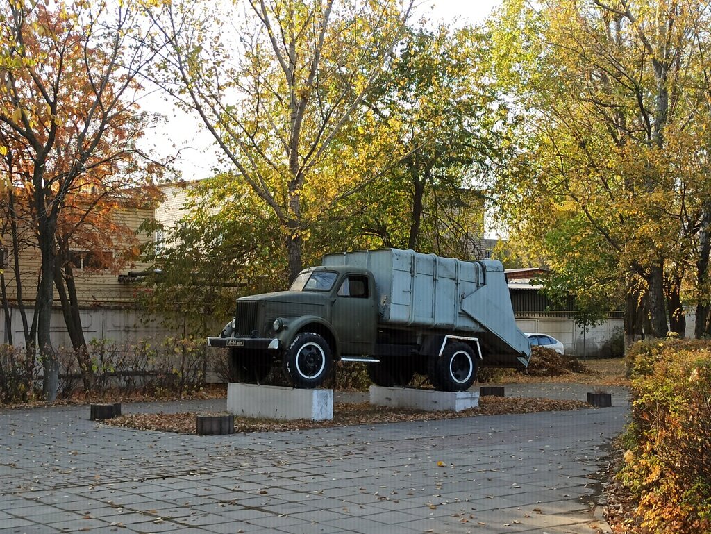 Teknoloji anıtı Мусоровоз ГАЗ-51, Voronej, foto
