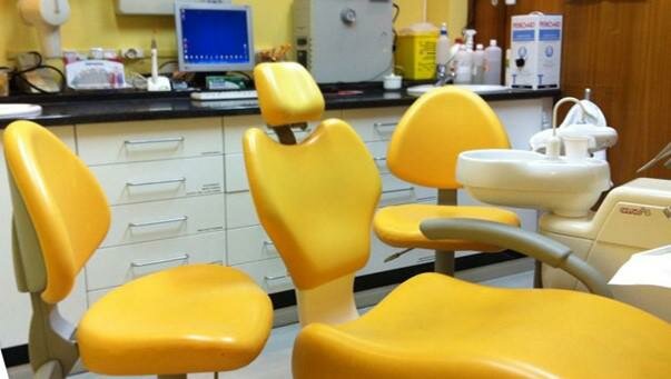 Özel ağız ve diş sağlığı klinikleri ve muayenehaneleri Clínica Dental Vilar Buhler, , foto