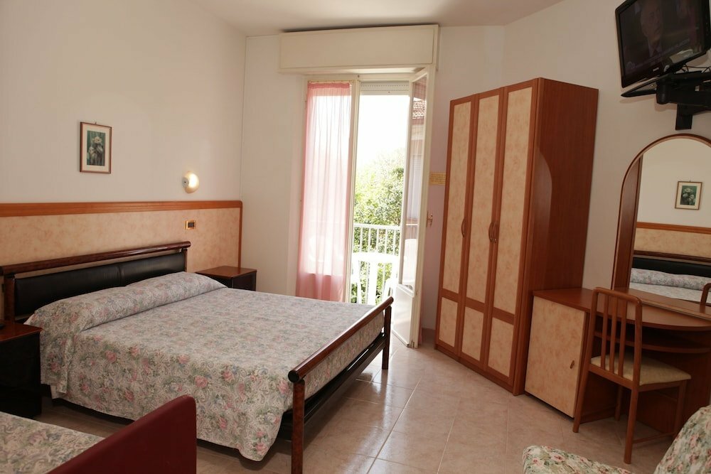 Otel Hotel Parigi, Rimini, foto