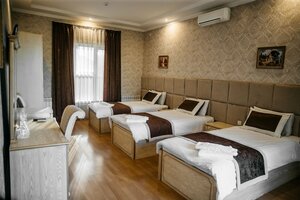 Shahlo (Oʻzbekiston koʻchasi No:196, Oʻzbekiston mahalla fuqarolar yigʻini, Samarkand), otel  Semerkant'tan