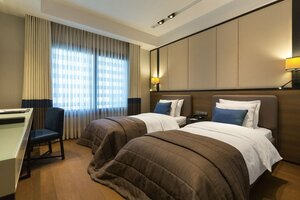 The Fortyfive Business Hotel & SPA (Manisa, Yunusemre, Keçiliköy OSB Mah., Atatürk Cad.), otel  Manisa'dan