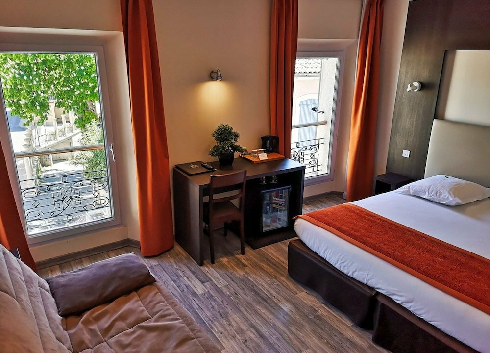 Otel Hotel Les Alpes, , foto