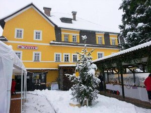 Hotel Villa Huber (Carinthia, Villach-Land, Millstätter Straße, 101), otel  Karintiya'dan