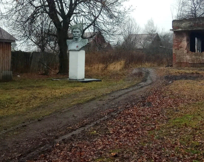 Anıt, heykel Памятник воинам освободителям, Tulskaya oblastı, foto