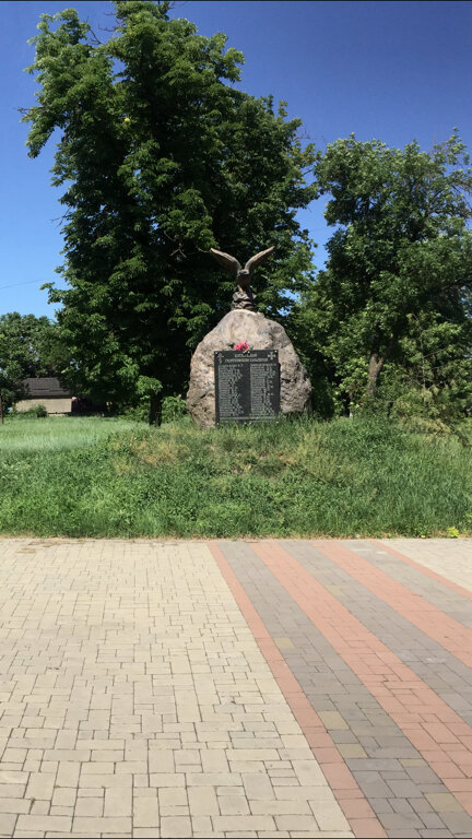 Anıt, heykel Георгиевским кавалерам, Kabardino‑Balkarya, foto