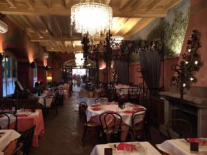 Osteria del Binari (Via Tortona No:1), restoran  Milano'dan