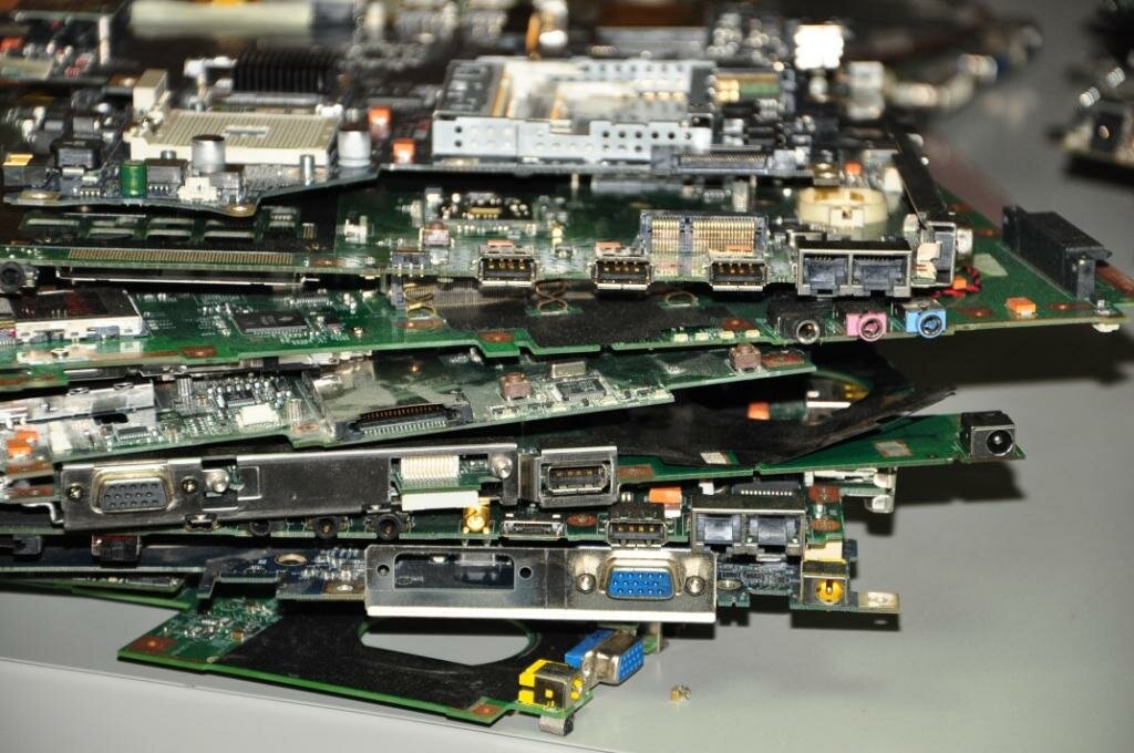 Bilgisayar teknik servisleri Комплектующие для ноутбуков, Tambov, foto