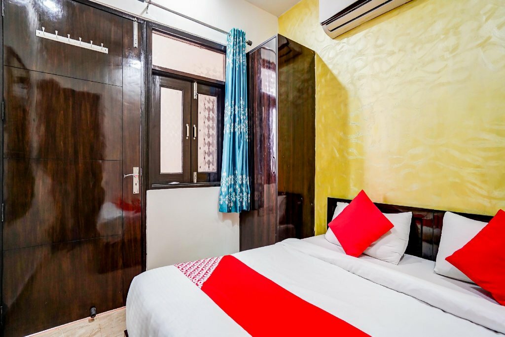 Otel Oyo 67251 Bhogal Inn, Delhi, foto