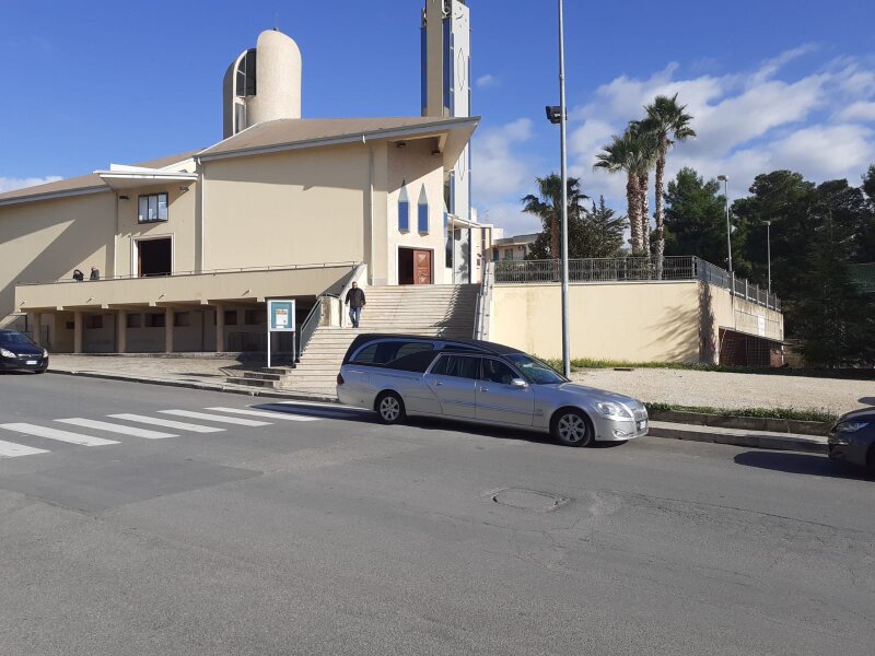Aile sağlığı merkezi A. G. Funeral di Giudice Andrea, Sicilya, foto