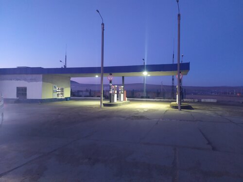 Benzin istasyonu Gas station, Zabaykalski krayı, foto
