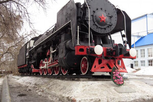 Паровоз ФД21-3031 (Tyumen, Kalininskiy okrug), teknoloji anıtı  Tiumen'den