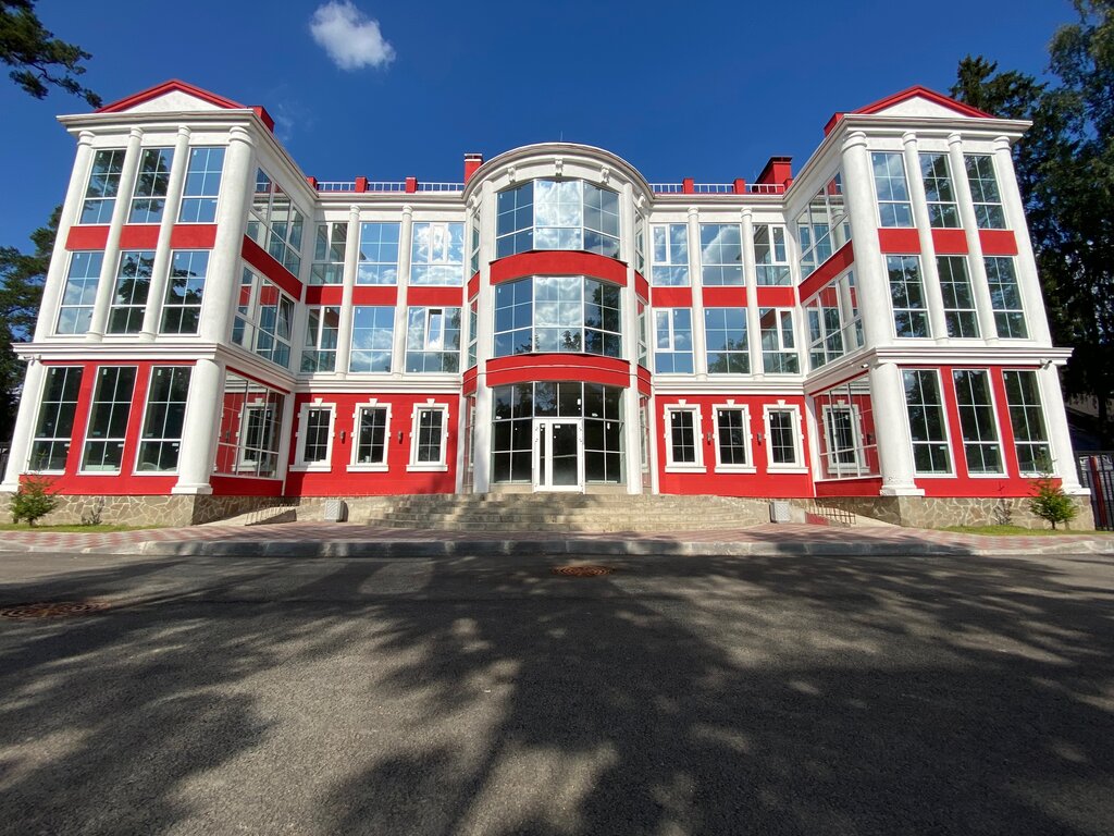 Konut blokları ZhK Rubinovy Rassvet, Vsevolgsk, foto