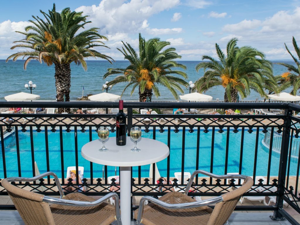 Otel Paradise Beach Hotel, Dünya, foto