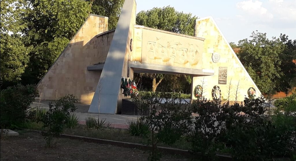 Anıt, heykel Погибшим в годы Великой Отечественной войны, Krasnodarski krayı, foto
