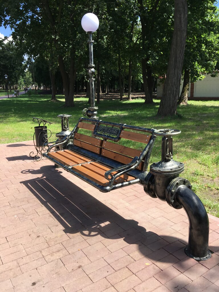 Park, sokak heykeli Брестводоканал, Brest, foto