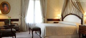 Hotel Cándido (Comunidad Autónoma de Castilla y León, Segovia, Avenida Gerardo Diego), otel  Segovia'dan
