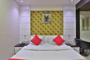 Oyo 44976 Metro Park Hotel (State of Gujarat, North South Line, Usmanpura), otel  Ahmadabad'dan