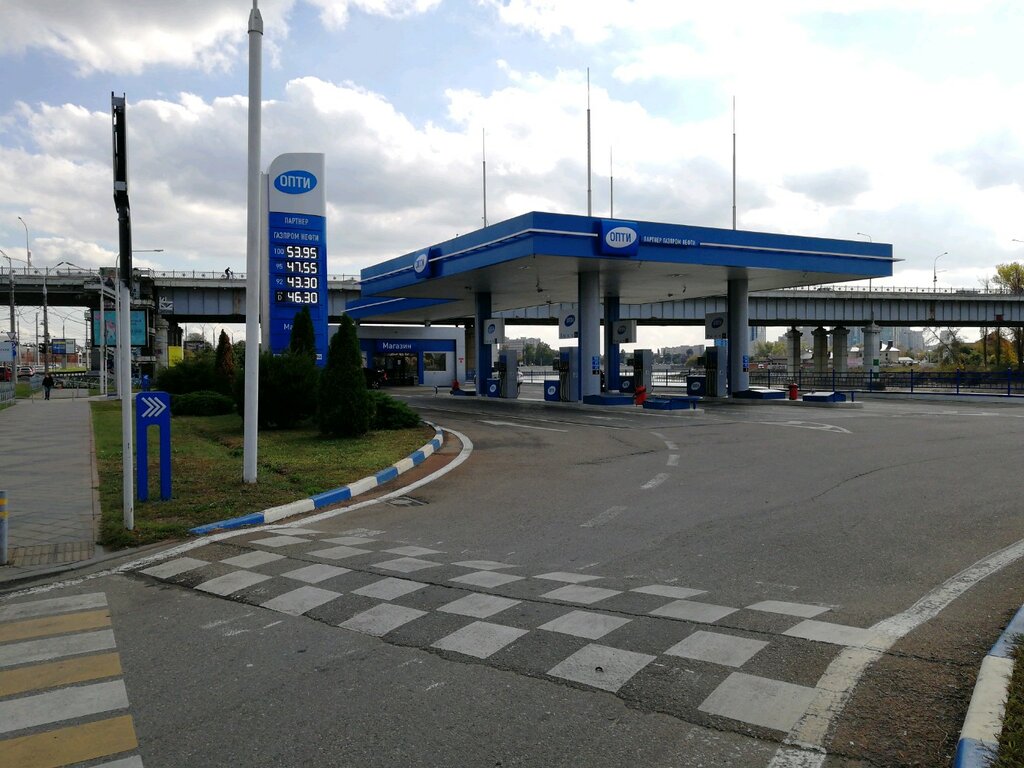 Benzin istasyonu Опти Партнер Газпром Нефти, Krasnodar, foto