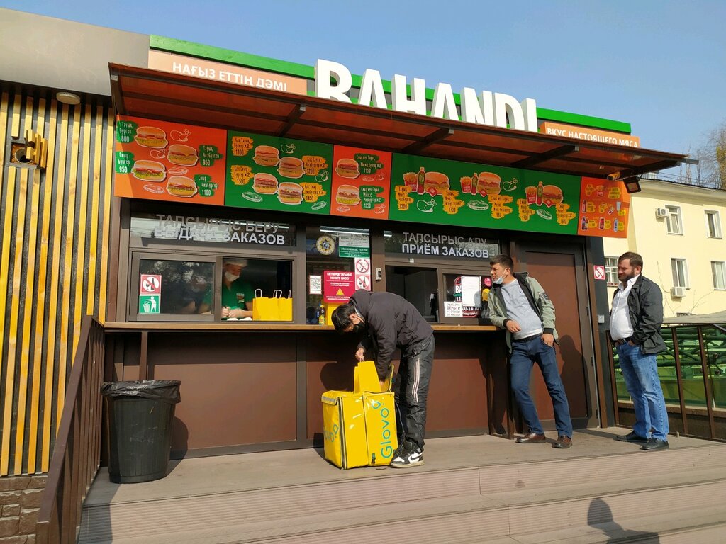 Fast food Bahandi burger, Almatı, foto