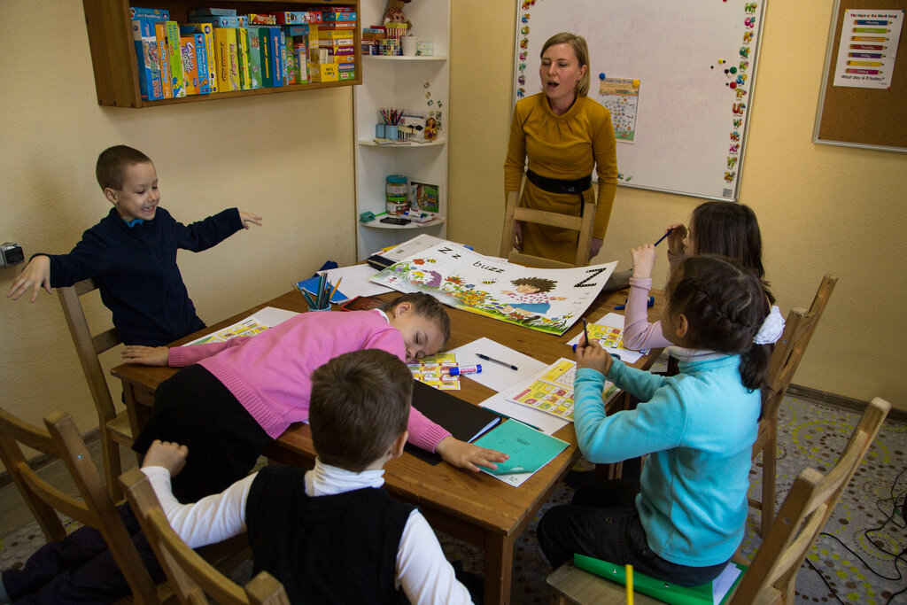 Yabancı dil kursları G8 Polyana Language School, Soçi, foto