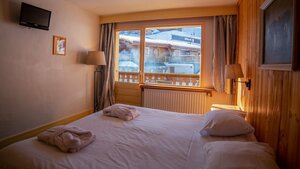 Hôtel Arbois Bettex (Auvergne-Rhône-Alpes, Haute-Savoie, Arrondissement de Bonneville, Saint-Gervais-les-Bains, Route des Crètes, 15), otel