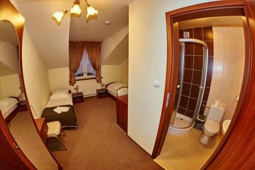 Otel Dworek Nad Stawem, Masovyan Voyvodalığı, foto