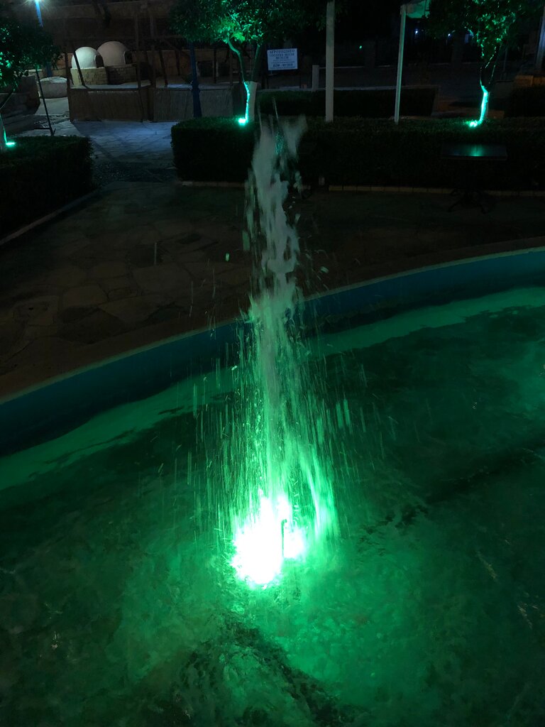 Çeşme Çeşme, Aya Napa, foto