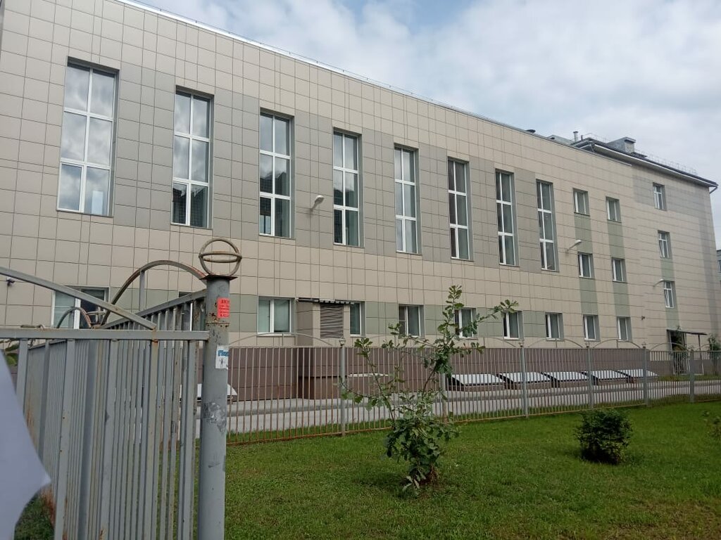 Anıt, heykel Стела с орденом Отечественной войны, Novosibirsk, foto