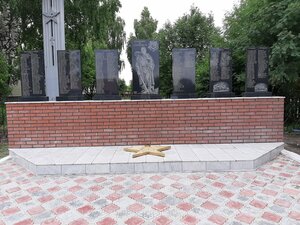 Обелиск павшим воинам Великой Отечественной войны (Republic of Bashkortostan, Karaidelskiy rayon, Urgushevskiy selsovet, selo Urgush, Tsentralnaya ulitsa), anıt, heykel  Başkurdistan'dan