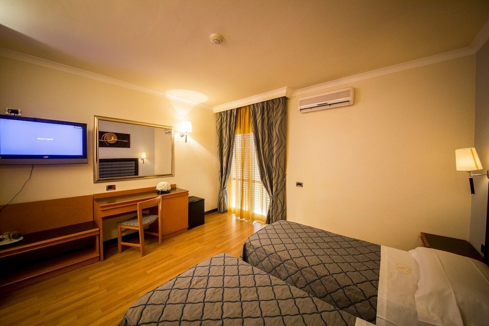 Otel Hotel Ares, Lazio, foto