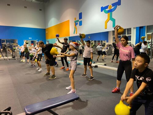 Çok amaçlı spor tesisleri Спортивный комплекс Полярный, Labytnangi, foto