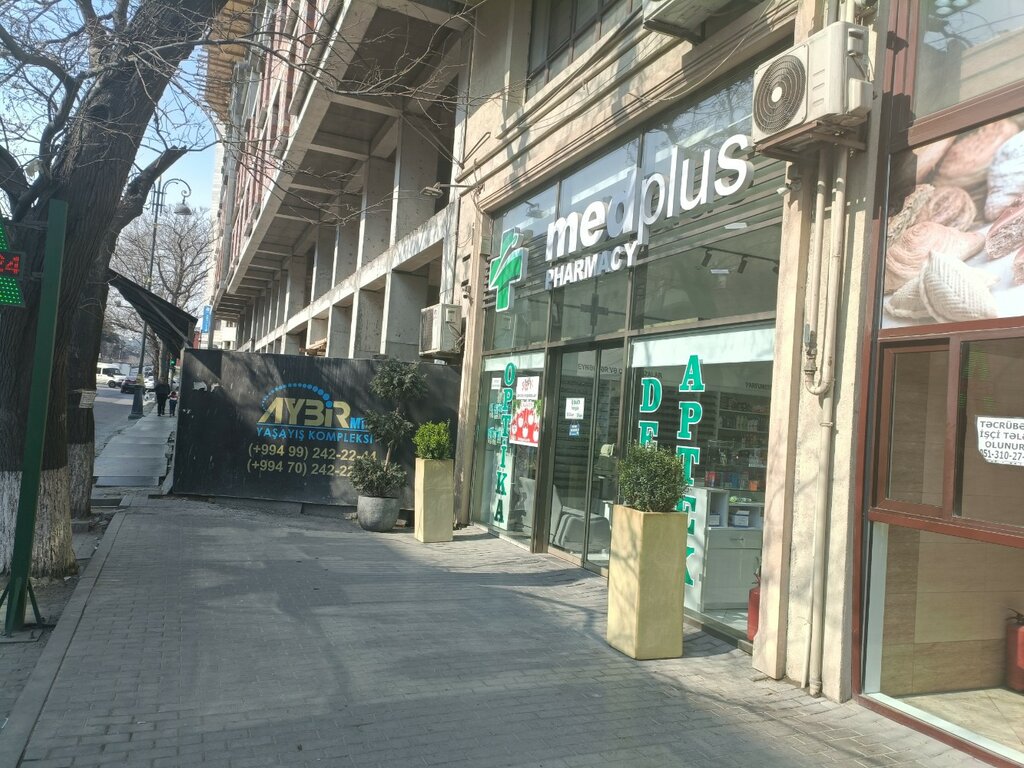 Eczaneler Medplus Pharmacy, Bakü, foto