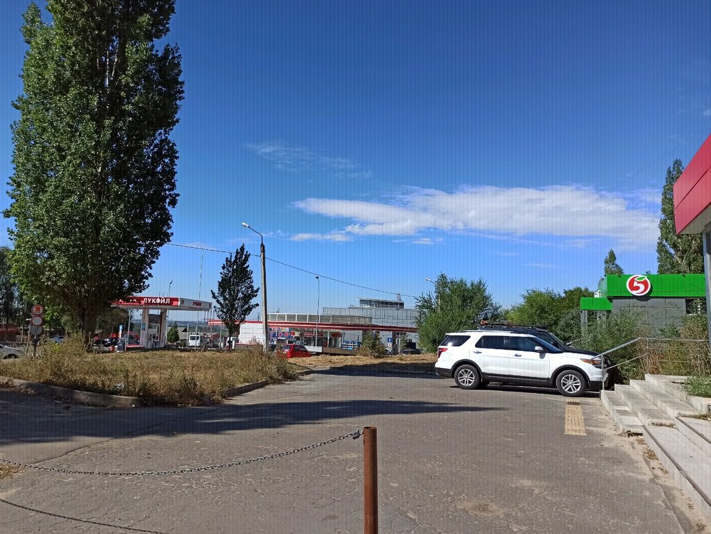 Otoparklar Parking lot, Voronej, foto