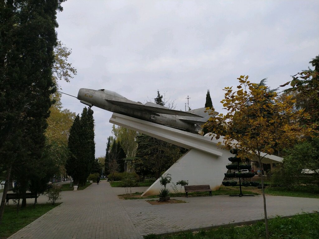 Teknoloji anıtı Истребитель МиГ-19, Sevastopol, foto
