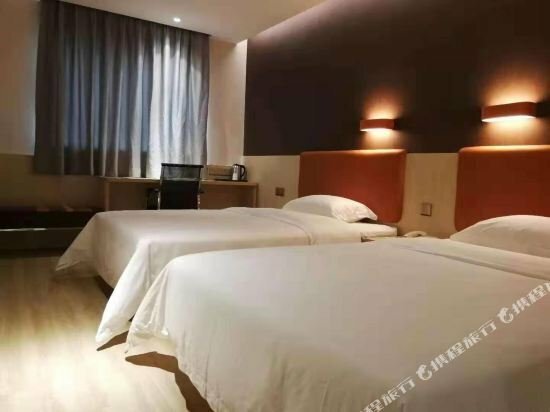 Otel 7 Days Inn Penglaige Bus Station Hotel, Şantung, foto