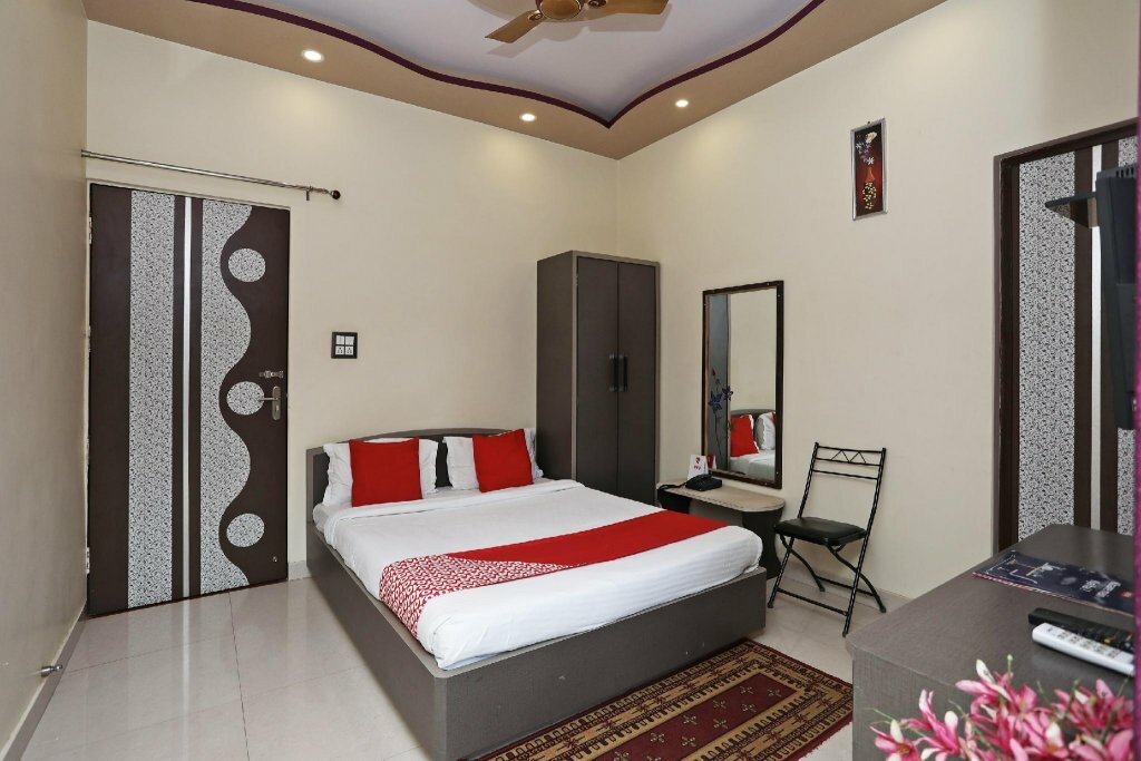 Otel Hotel Sai Palace by Oyo Rooms, Varanasi, foto