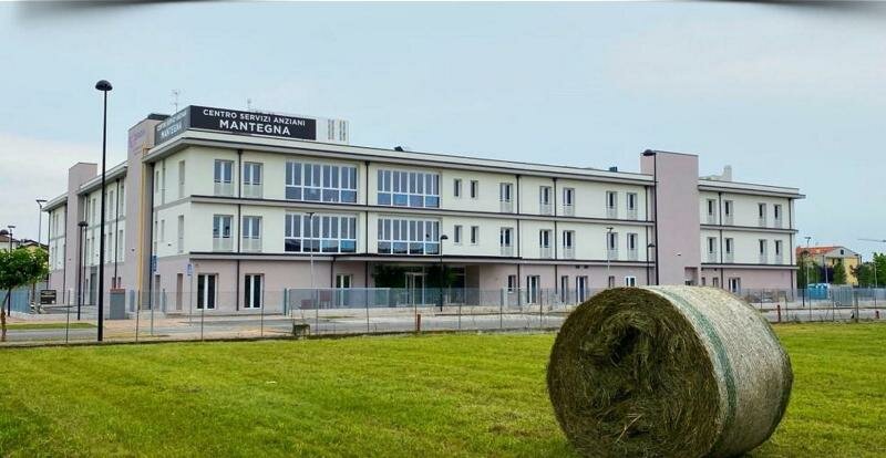 Huzurevi, bakımevi Centro Servizi Anziani Mantegna, Dünya, foto