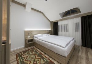 Hotel Emen (Federation of Bosnia and Herzegovina, Mostar), otel  Mostar'dan