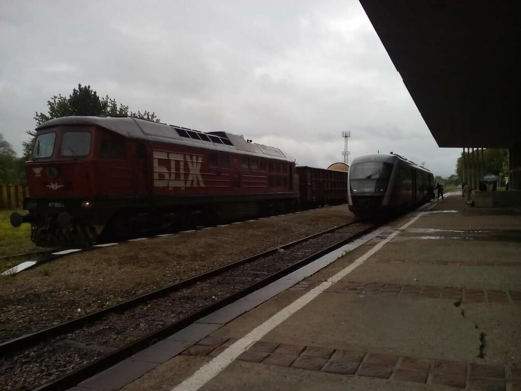 Tren istasyonu гара Добрич, Dobriç, foto