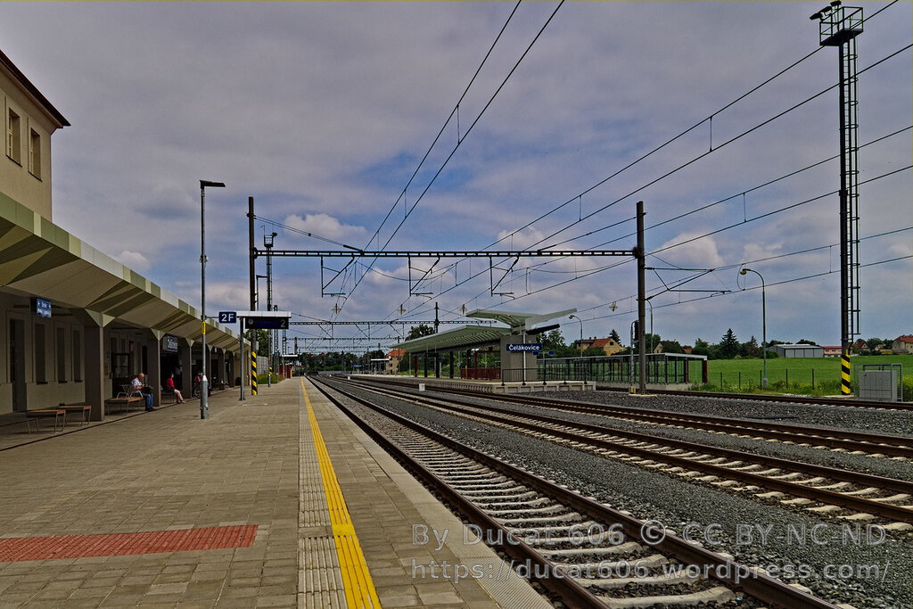 Tren istasyonu Celakovice, Celakovice, foto