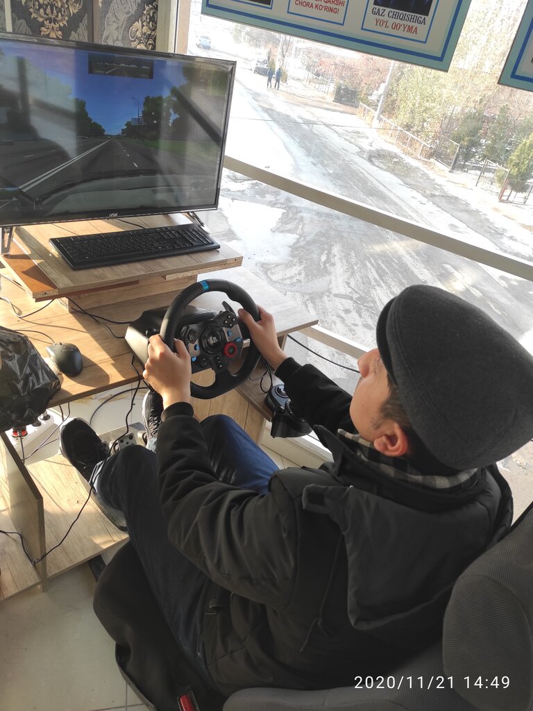 Sürücü kursları Poytaxt Ravon Avtomaktabi, Taşkent, foto