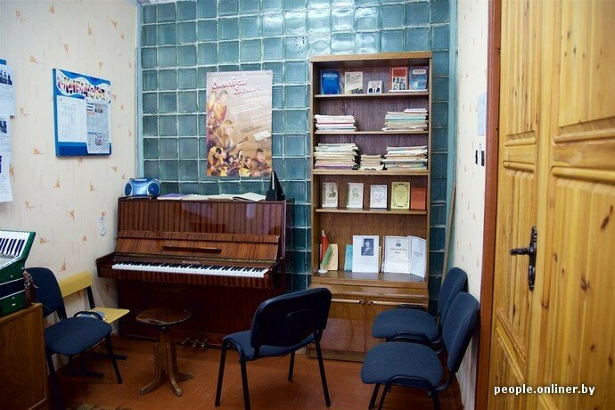 Ortaokul Краснопольская детский сад-средняя школа, Vitebskaya oblastı, foto