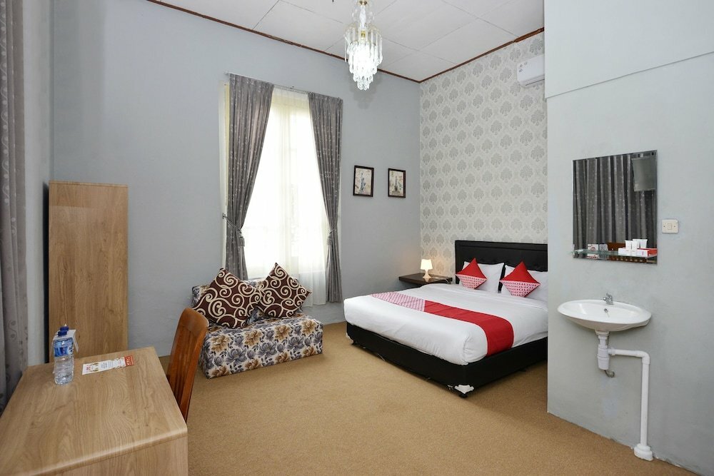 Otel Oyo 1303 Golden Inn 2, Yogyakarta, foto