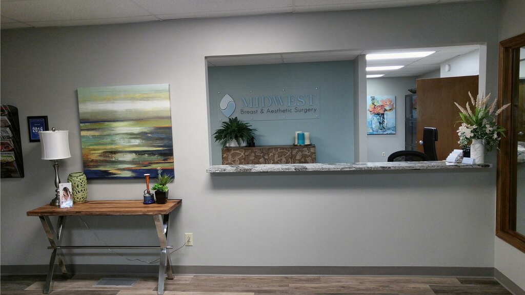 Plastik cerrahi klinikleri Midwest Breast & Aesthetic Surgery, Ohio Eyaleti, foto