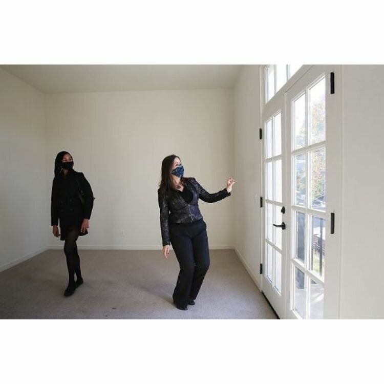 Emlak ofisi Avaluos O. O Arq, Bogota, foto