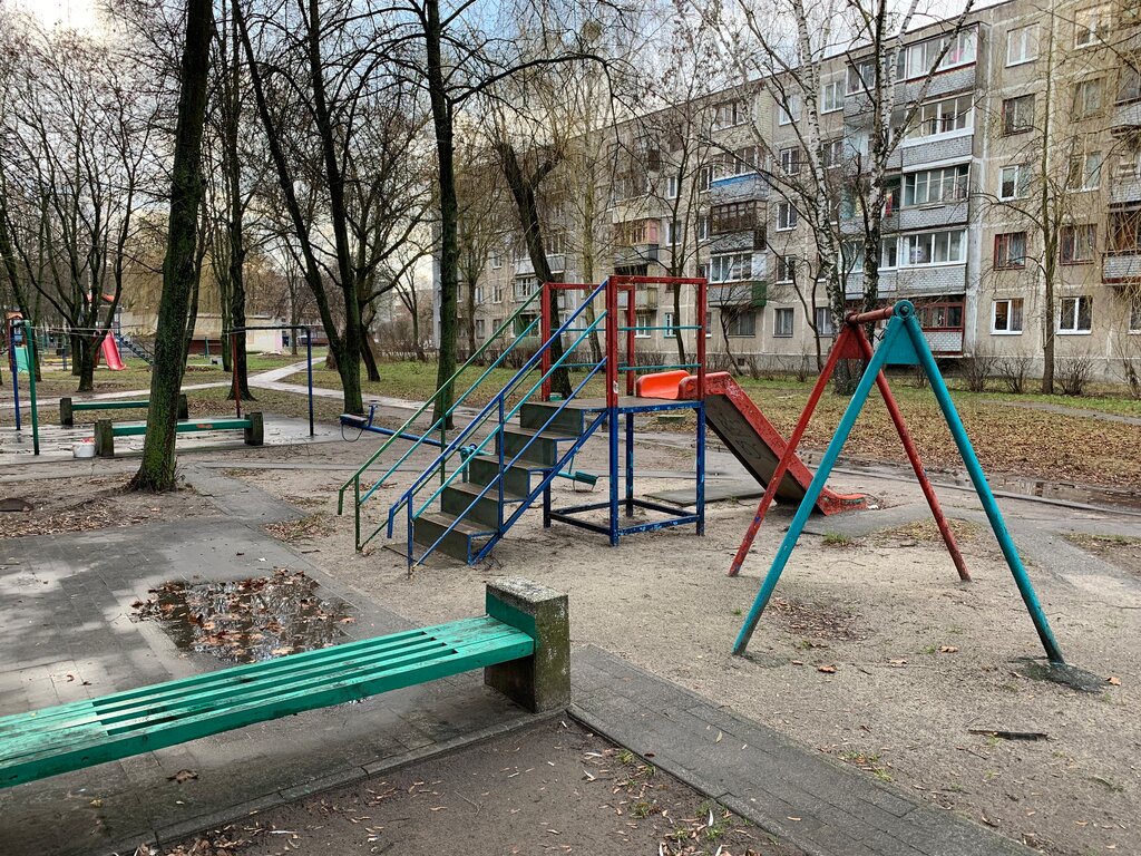 Oyun alanı Playground, Brest, foto