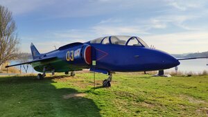 Самолëт Як-38У (Sevastopol, Severnaya Storona), teknoloji anıtı  Sevastopol'dan