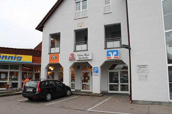 Eczaneler Hohe-Wart-Apotheke, Baden‑Wurttemberg, foto